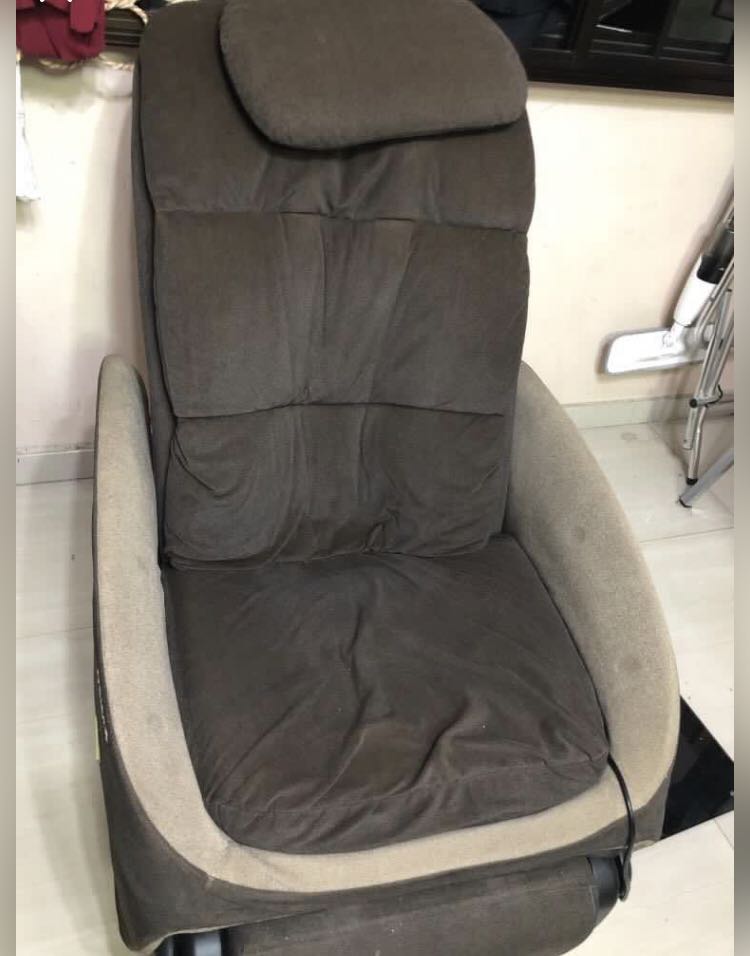 Osim Massage Chair, Health & Nutrition, Massage Devices on Carousell