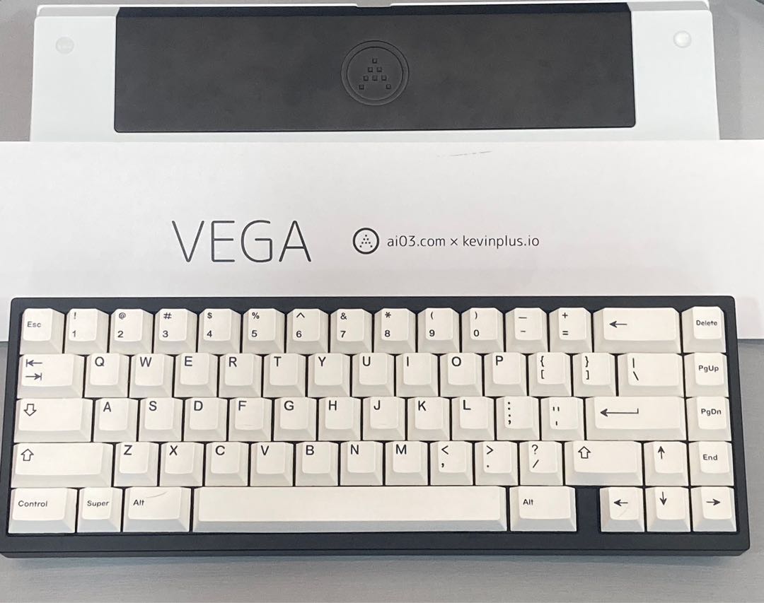 Vega by ai03 Custom Mechanical Keyboard, Computers & Tech, Parts ...