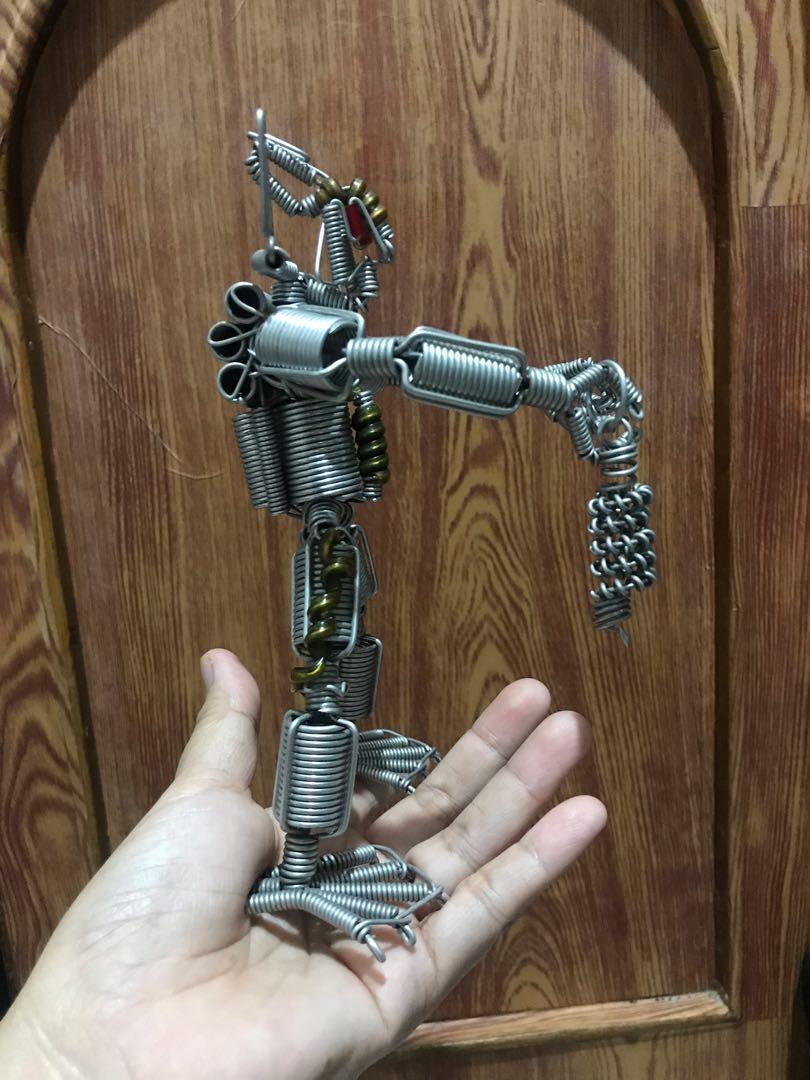 Weave Wire robot, Hobbies & Toys, Toys & Games on Carousell
