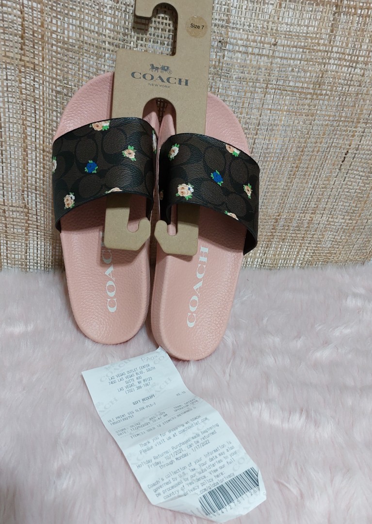 Coach slide size 7, Women's Fashion, Footwear, Flats & Sandals on Carousell