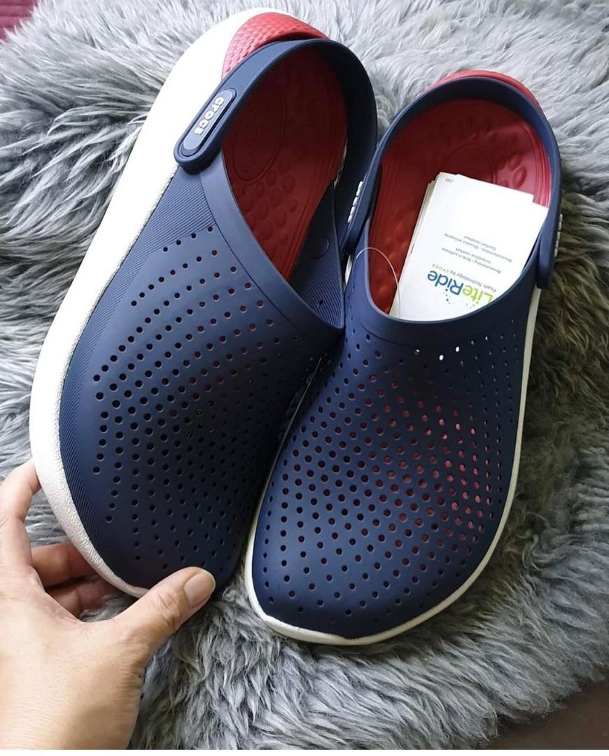 Crocs Lite Ride, Women's Fashion, Footwear, Flats & Sandals on Carousell
