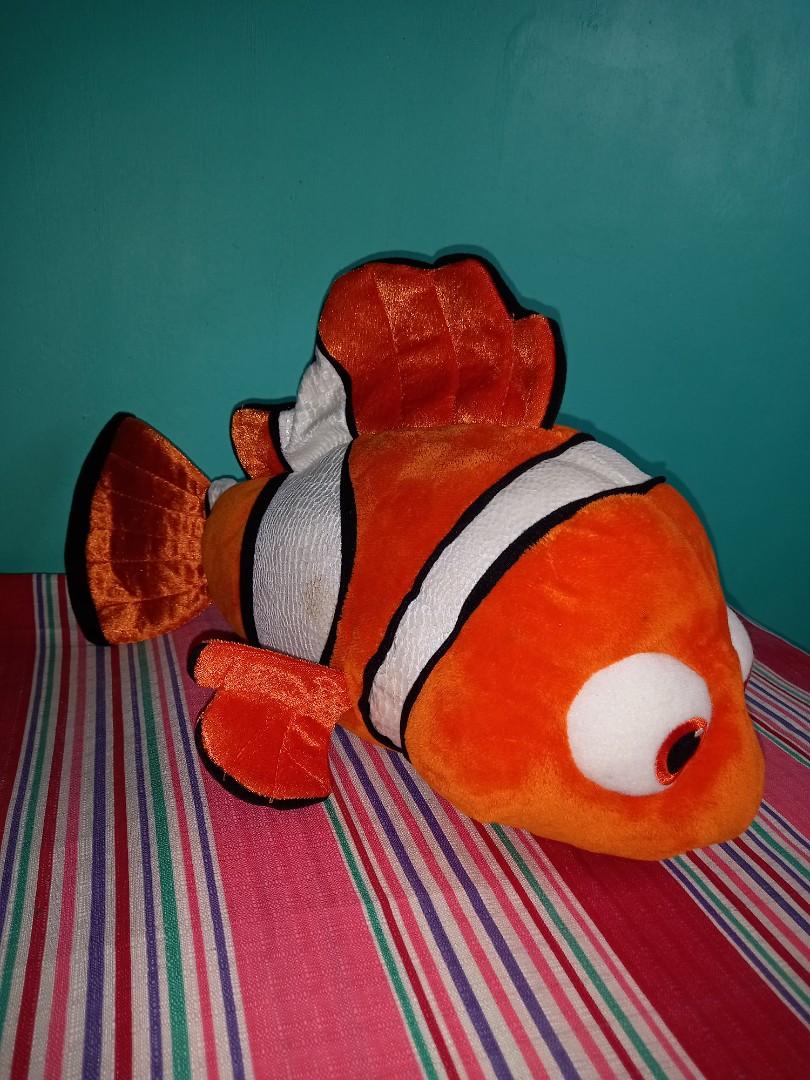 FINDING NEMO Clown Fish Disney Store Plush Doll 19", Hobbies & Toys ...