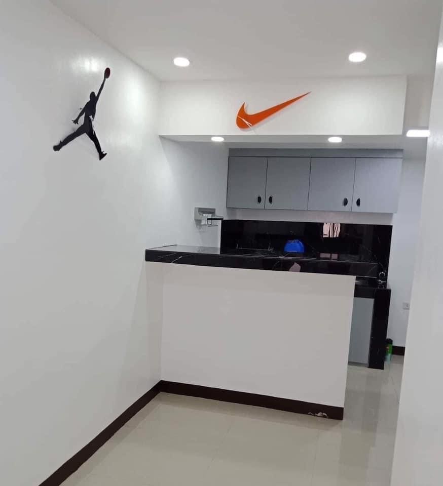 Jumpman 950 & swoosh clock 850, Furniture & Home Living, Home Decor ...
