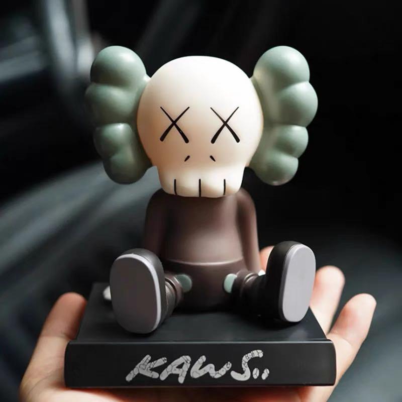 Kaws cake topper / kaws cake figurine, Hobbies & Toys, Toys & Games on ...