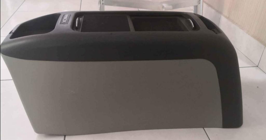 MPV /SUV Center Console, Auto Accessories on Carousell