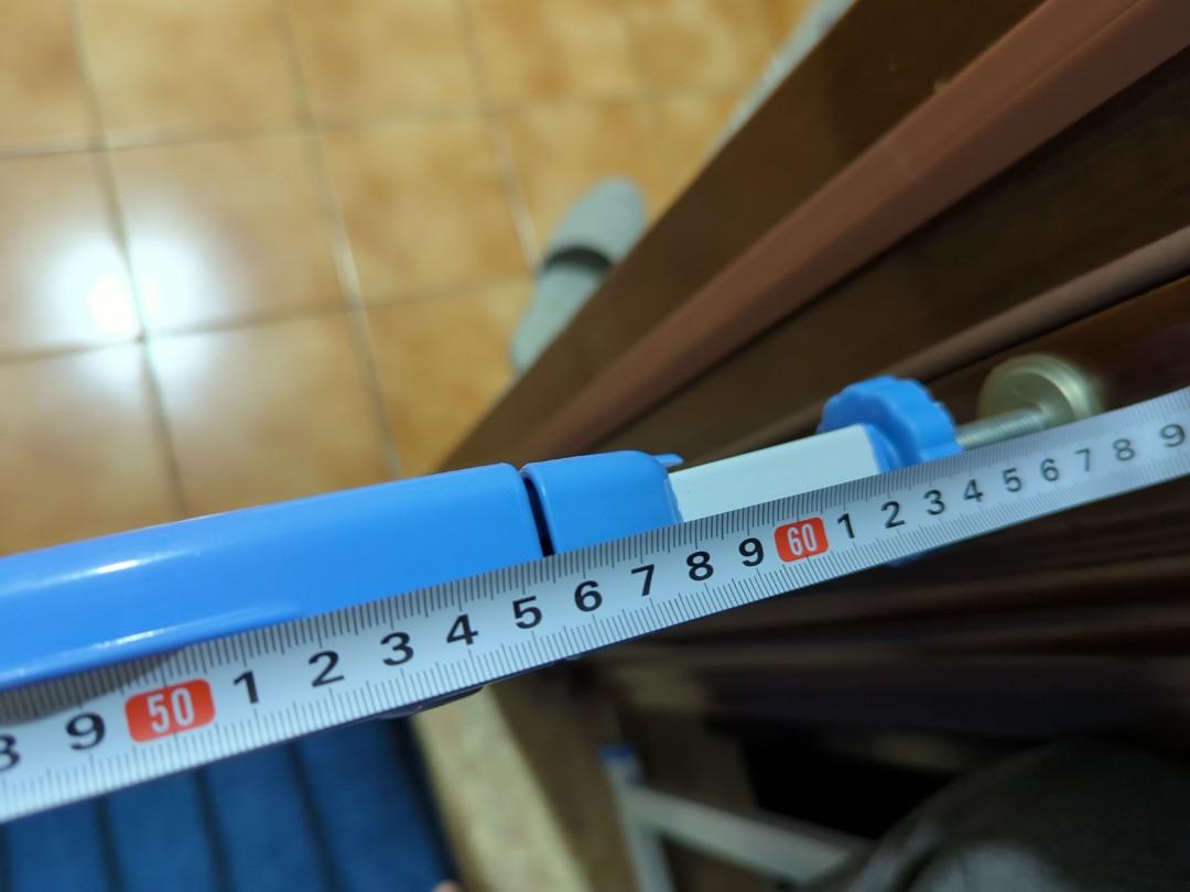 Narrow safety gate, Babies & Kids, Baby Nursery & Kids Furniture ...