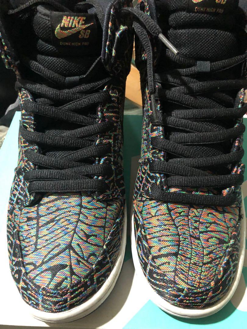 Nike Sb Dunk Psychedelic, Men's Fashion, Footwear, Sneakers on Carousell