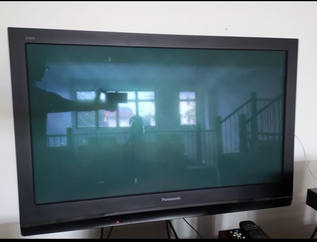 Panasonic TH-42PV8H 42" Multi-System Plasma TV 110 220 240 volts pal ...