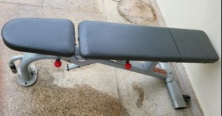 Star Trac Inclined Bench Heavy duty, Sports Equipment, Exercise ...