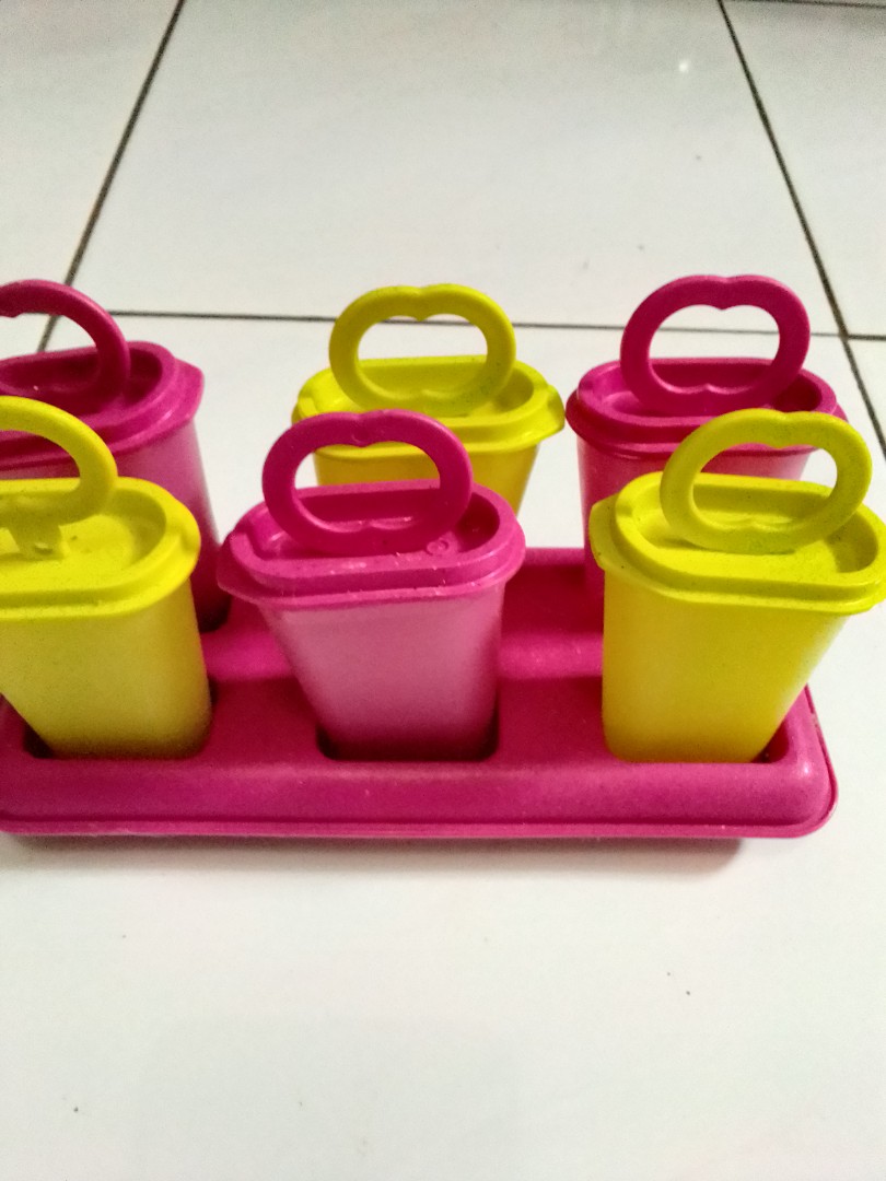 Tupperware ice tup, Kitchen & Appliances di Carousell