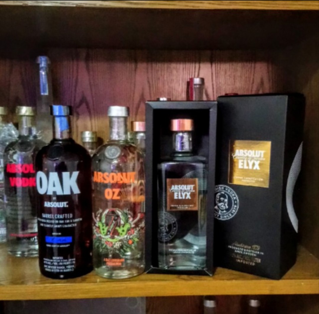 Absolut Vodka Gin, Food & Drinks, Beverages on Carousell
