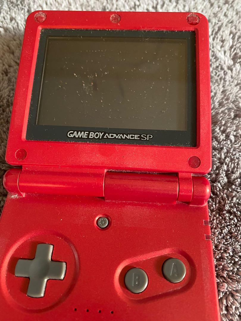 Gameboy Advance SP with pokemon leaf green cartridge, Video Gaming ...