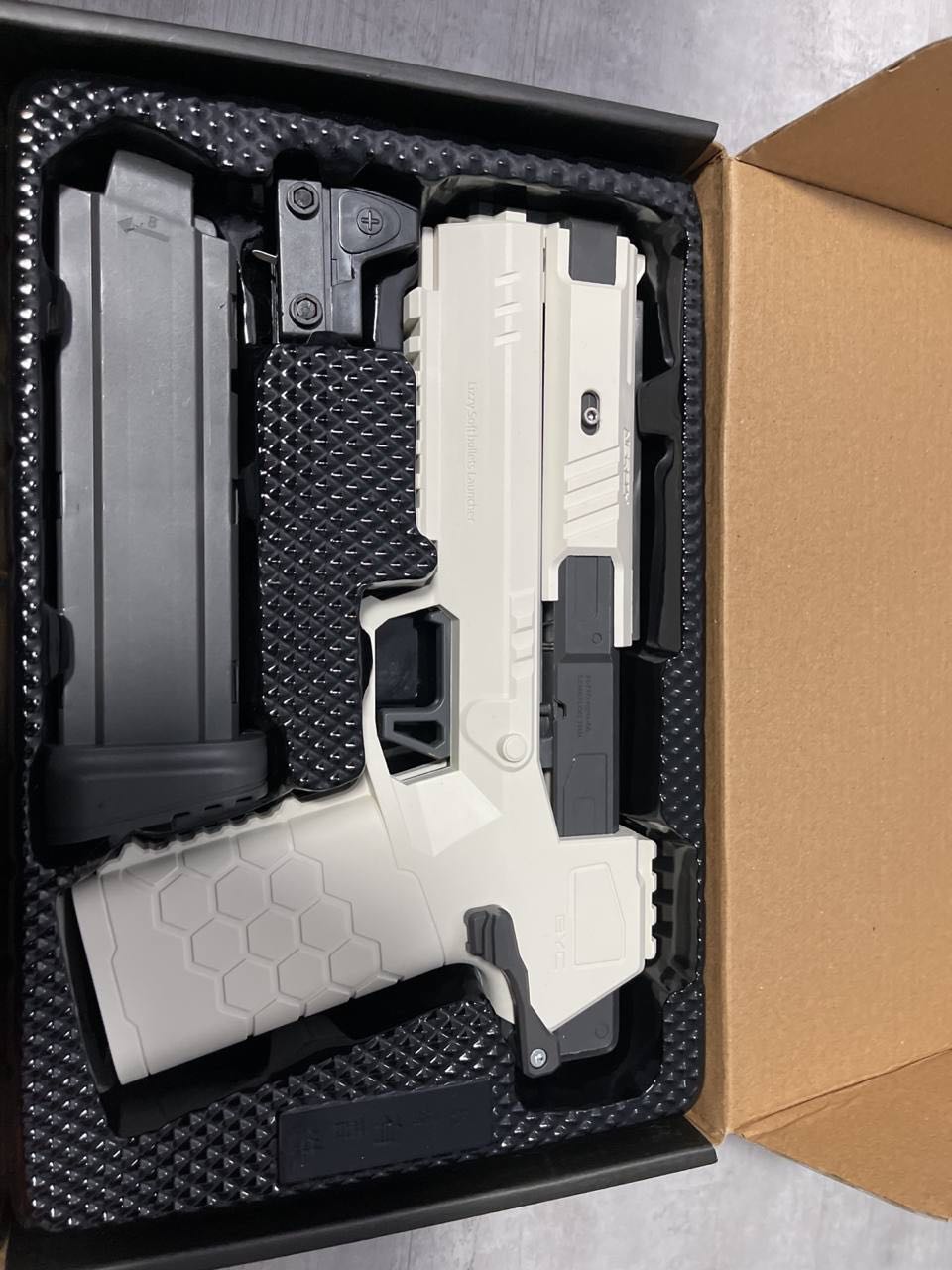 Gecko blaster, Everything Else on Carousell