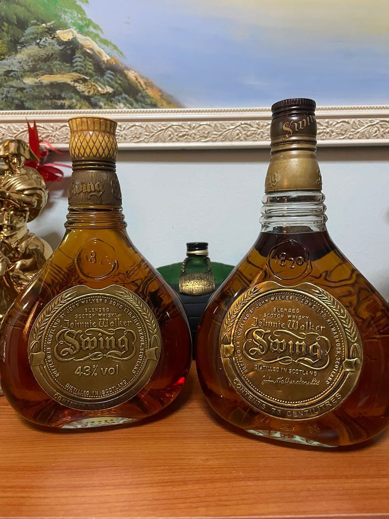 JOHNNIE WALKER SWING Blended Scotch Whisky 750ml. 1 for75$.No box, Food & Drinks, Alcoholic ...