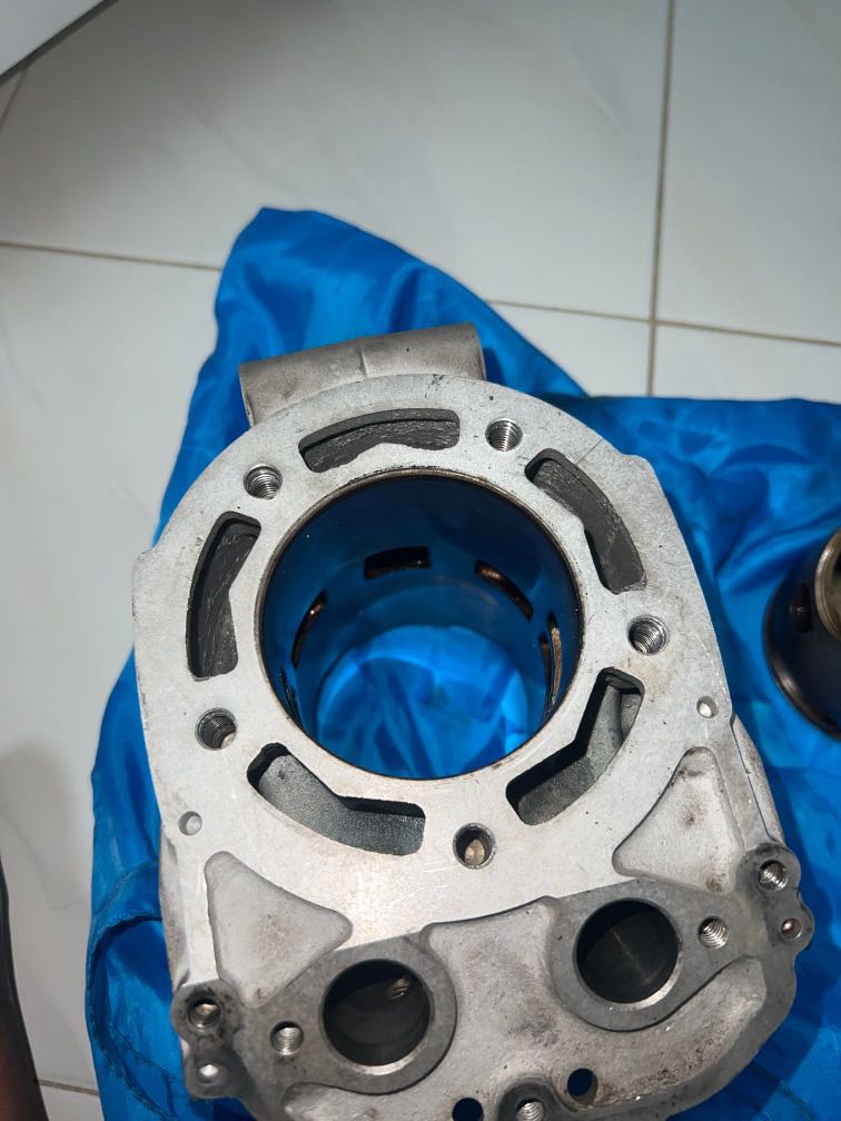 kr block, Motorcycles, Motorcycle Accessories on Carousell