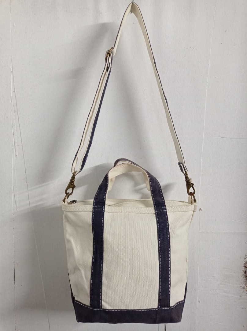 L.L Bean, Women's Fashion, Bags & Wallets, Purses & Pouches on Carousell