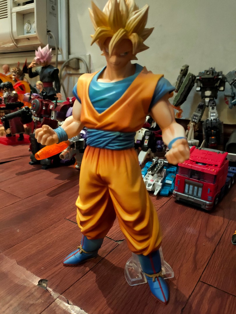 Msp dbz super saiyan son goku loose, Hobbies & Toys, Toys & Games on ...