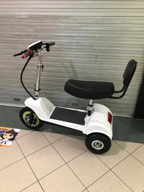 PMD, 3 wheels e-scooter, Sports Equipment, PMDs, E-Scooters & E-Bikes ...