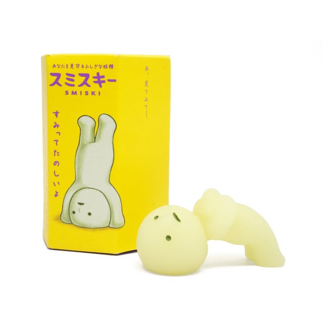 Smiski series 3 圖中款, 興趣及遊戲, 玩具 & 遊戲類 - Carousell