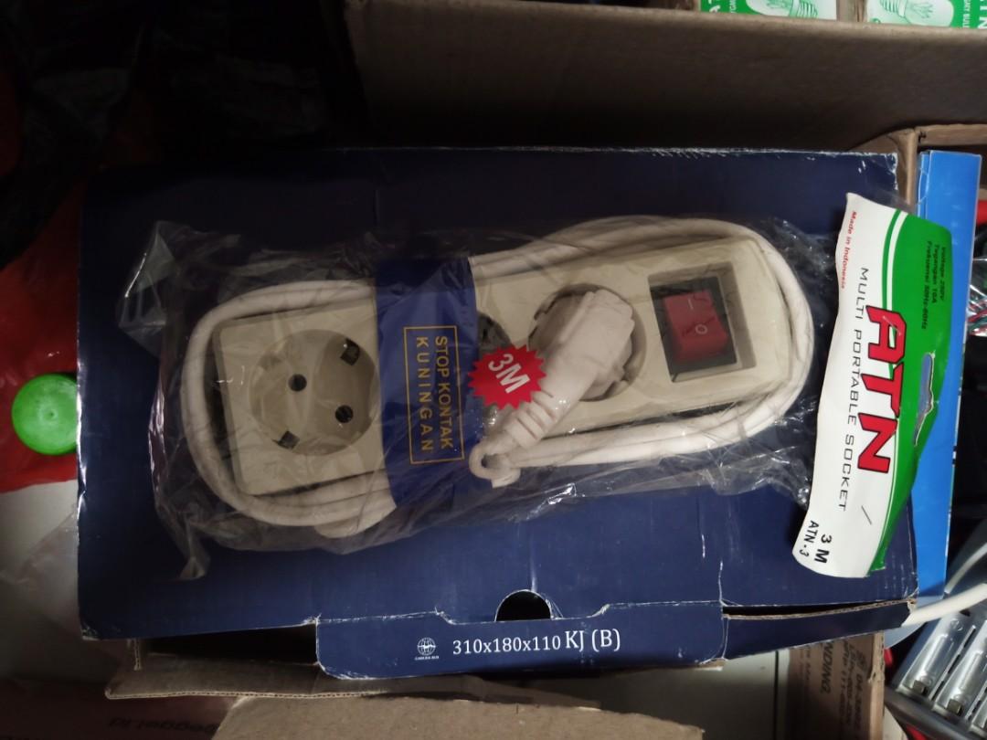 Terminal listrik 3 lubang colokan dengan stop kontak on off nyala ...