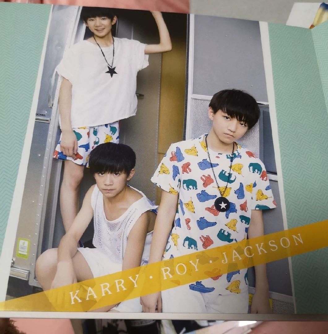 Tfboys DVD 珍藏版 青春修炼手册 hard cover, Hobbies & Toys, Music & Media, CDs & DVDs on Carousell