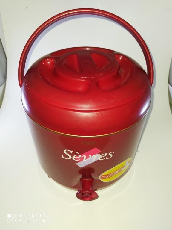 Tiger Portable Cooler made in Japan original, Furniture & Home Living ...