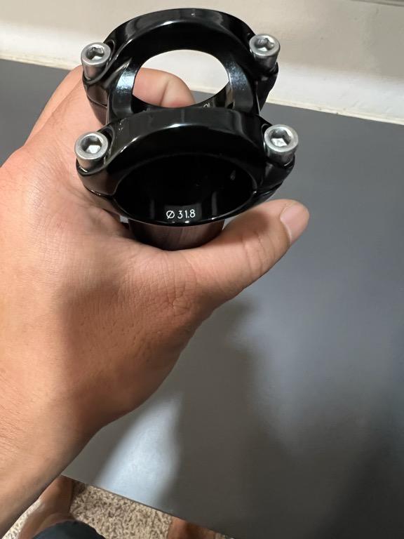 Veloci VLCmade Jazzy Stem, Sports Equipment, Bicycles & Parts, Parts & Accessories on Carousell