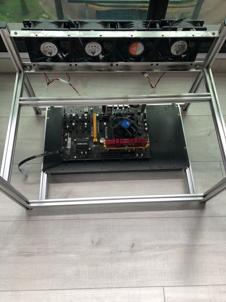 6 GPU skeleton mining rig, Computers & Tech, Parts & Accessories ...