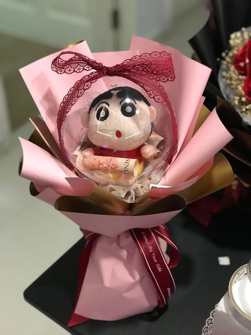 Acrylic Ball Bouquet with Crayon Shin Chan Key Chain and Cash $50 ...