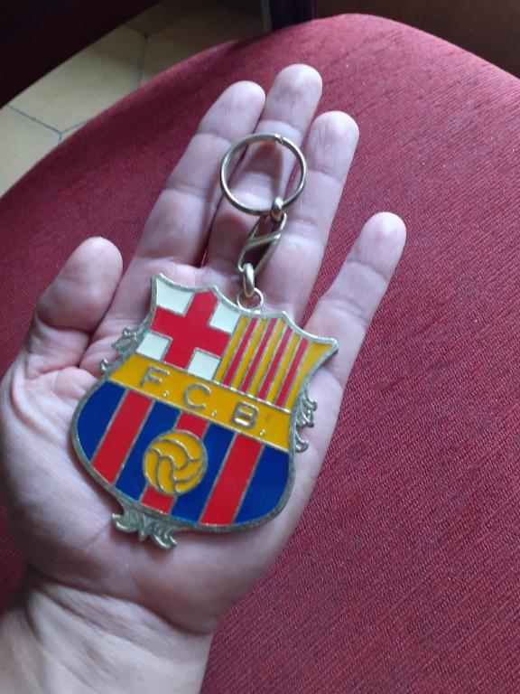 FC Barcelona Keychain (1970s), Hobbies & Toys, Memorabilia ...