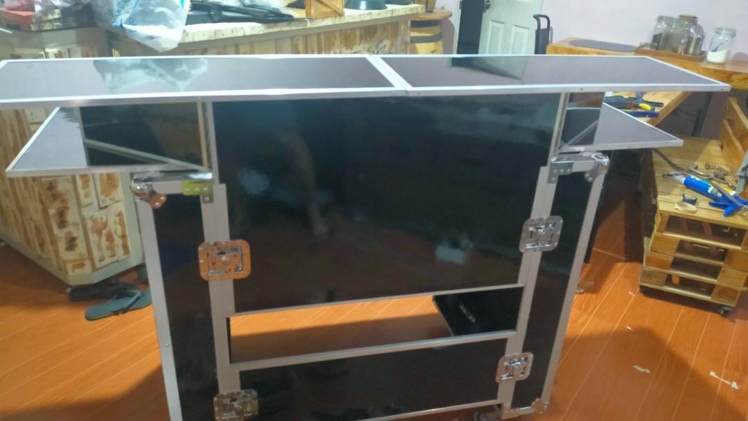 Flight Case Portable Bar, Furniture & Home Living, Outdoor Furniture on ...
