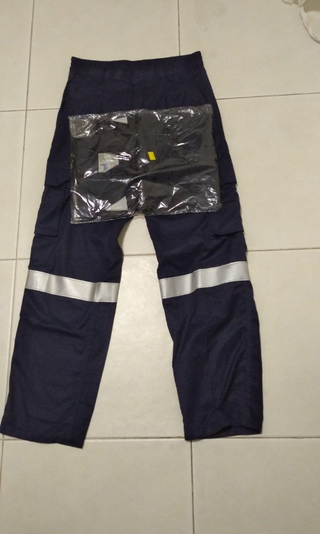 FRC working dress, Men's Fashion, Coats, Jackets and Outerwear on Carousell