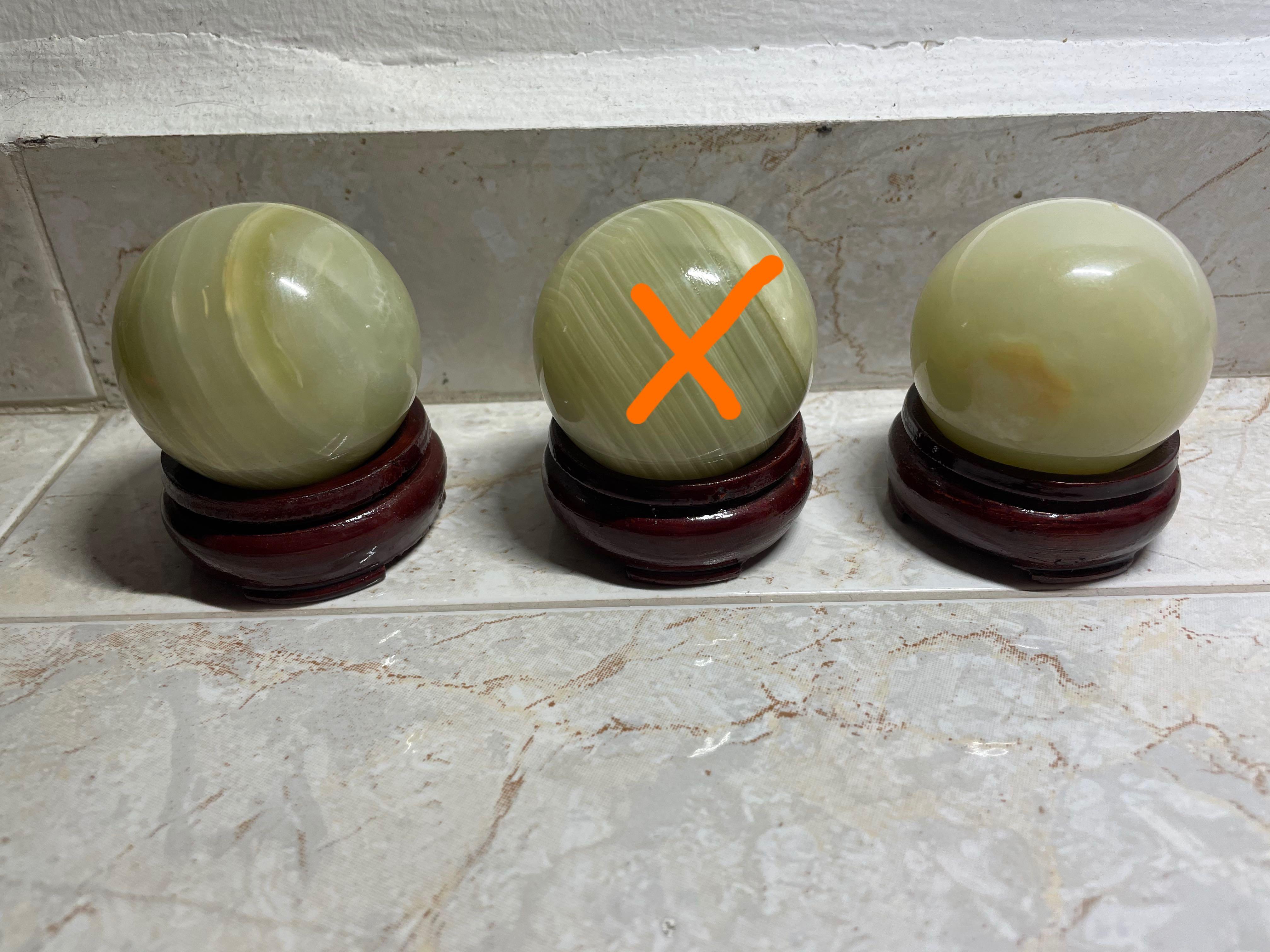 Green Jade Balls with Stand small, Women's Fashion, Jewelry ...