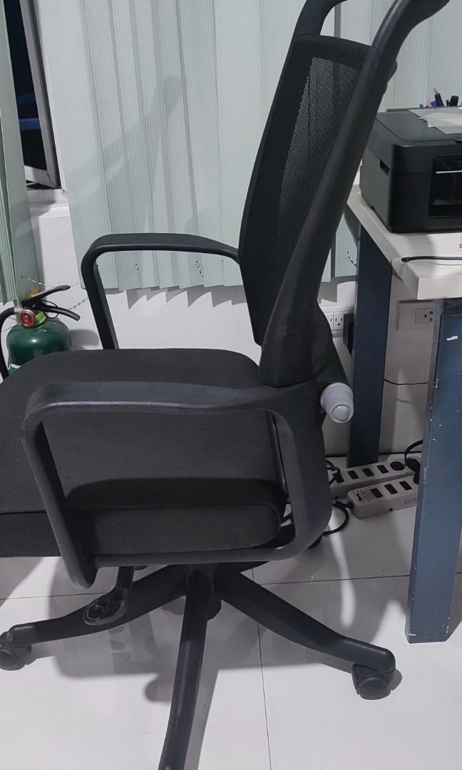 Merryfair fulkrum office chair, Furniture & Home Living, Furniture ...