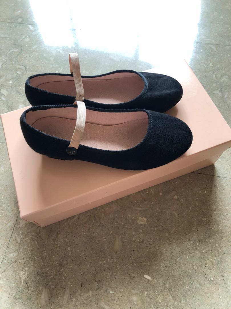 Nafa ballet shoes black, Babies & Kids, Babies & Kids Fashion on Carousell