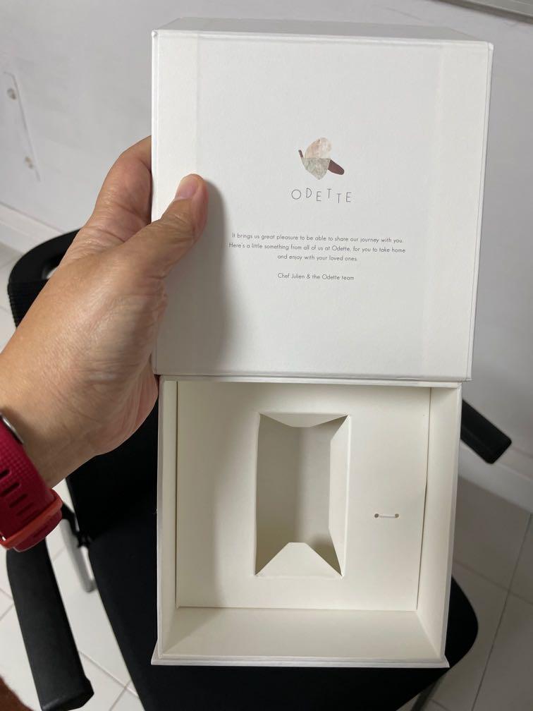 Odette box, intercontinental mooncake box, picnic foldable chairs ...