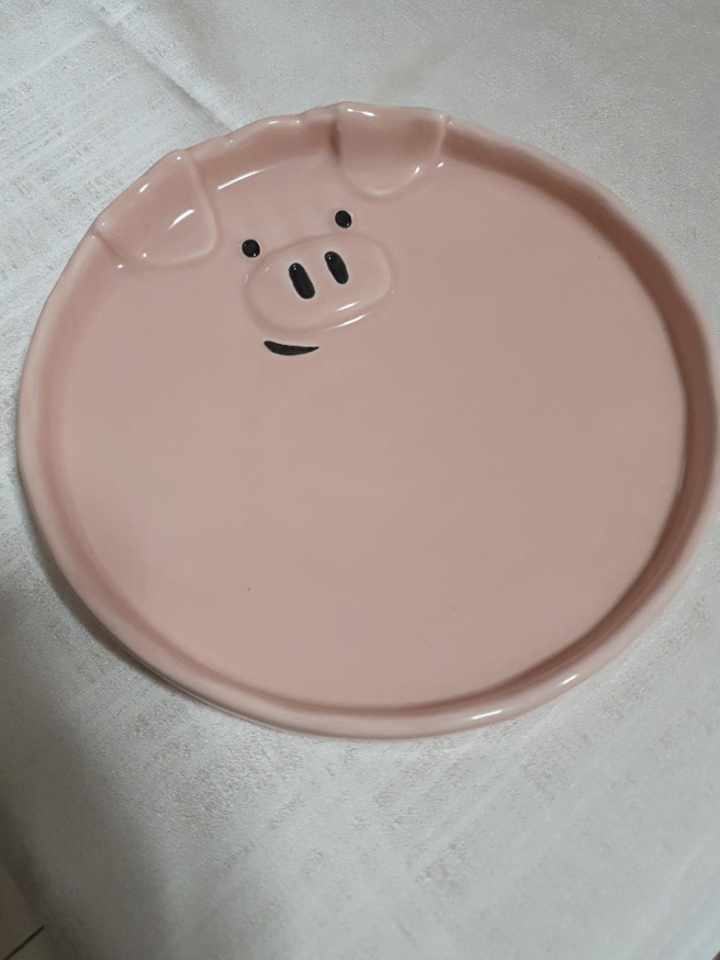 Pig Plates Set, Furniture & Home Living, Kitchenware & Tableware ...