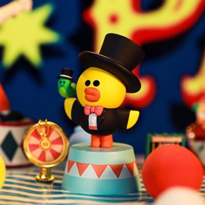 PopMart Line Friends Circus Series Magician Sally, Hobbies & Toys, Toys ...