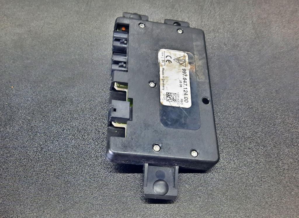 Porsche 911 Boxster 987 997 Control Unit Antenna Amplifier 99764712400 ...
