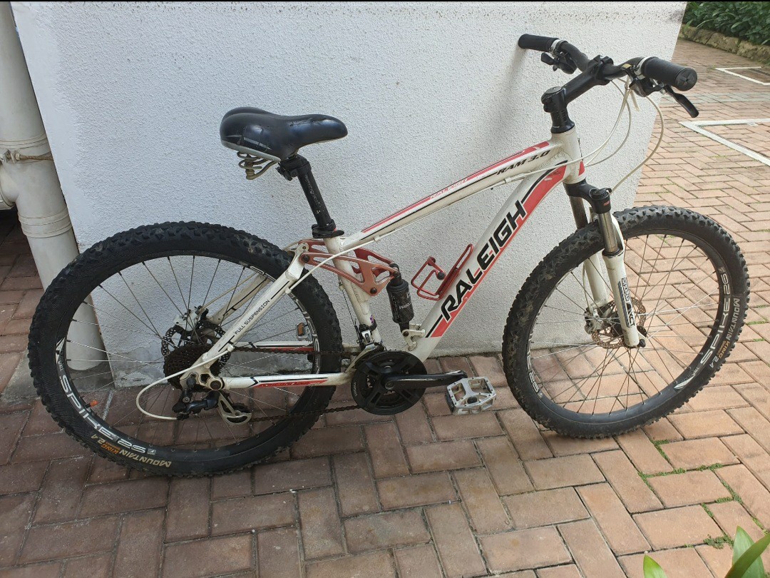 RALEIGH FRONT & BACK SUSPENSION WITH DISK BRAKE. 26 INCH WHEEL ...