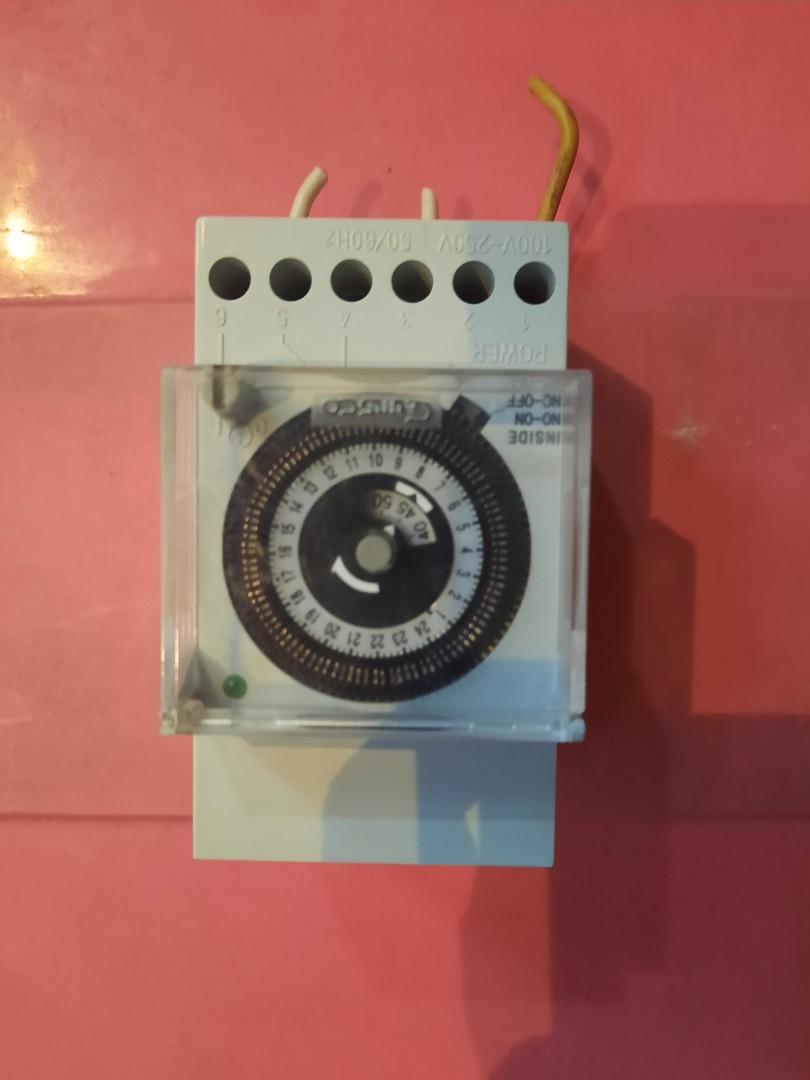 Signage timer, Commercial & Industrial, Construction Tools & Equipment ...