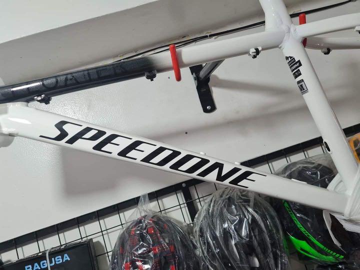 SPEEDONE FLOATER 29er MTB FRAME, Sports Equipment, Bicycles & Parts ...