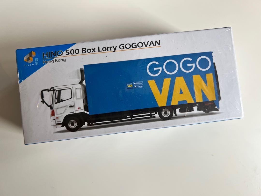 Tiny - #149 Hino 500 Box Lorry GOGOVAN, 興趣及遊戲, 玩具 & 遊戲類 - Carousell