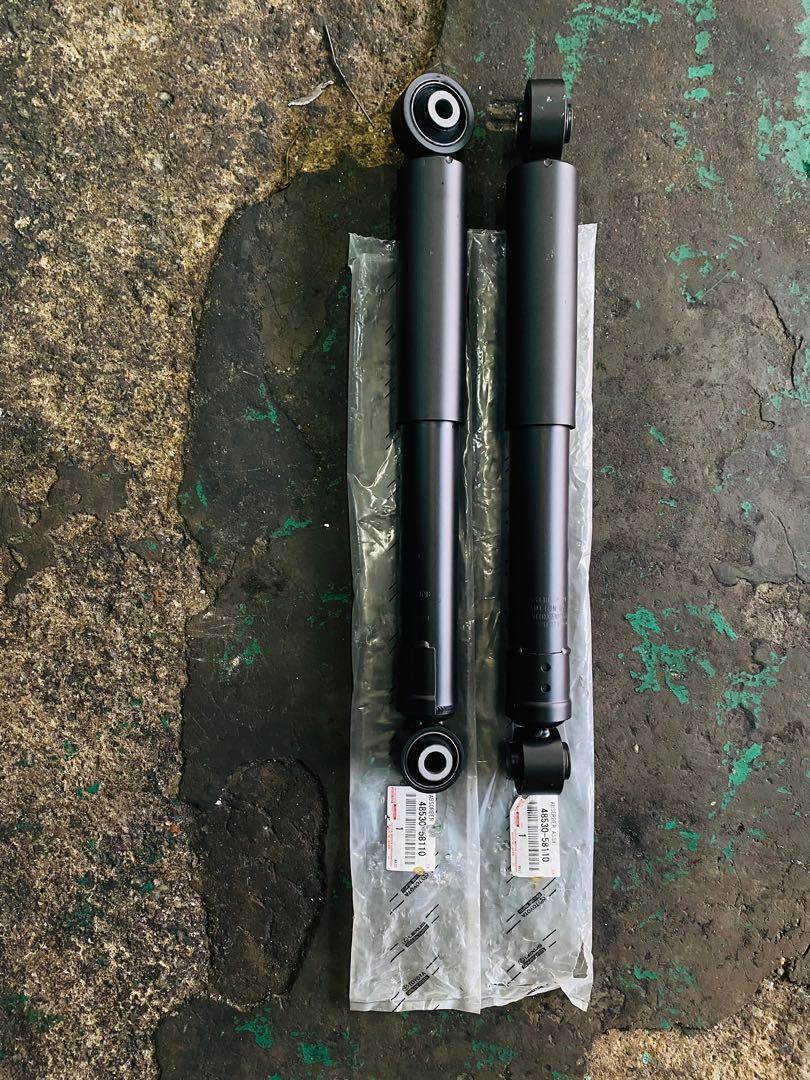 Toyota Vellfire Agh30 Ggh30 Rear Absorber, Auto Accessories on Carousell