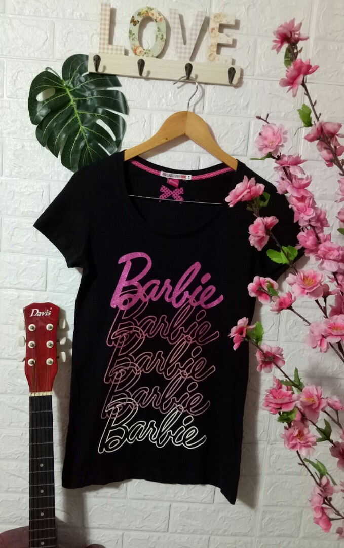 Uniqlo UT Barbie Logo Black Top, Women's Fashion, Tops, Blouses on ...