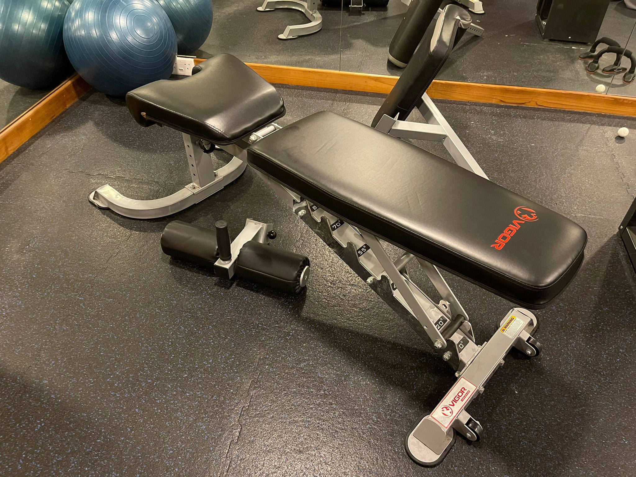 Vigor Premium Weight Bench, Sports Equipment, Exercise & Fitness ...