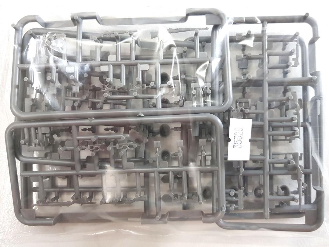 1/35 Mini Art #35329 US Infantry Weapons & Equipment, WW II Military ...