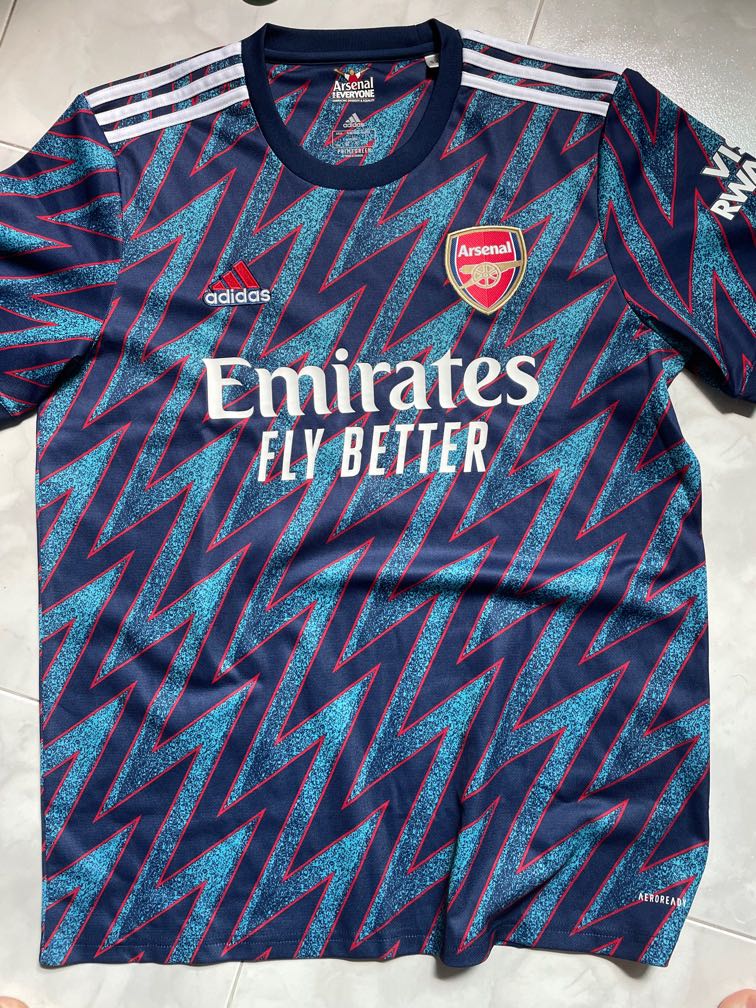 Arsenal 3rd Kit, Men's Fashion, Activewear on Carousell