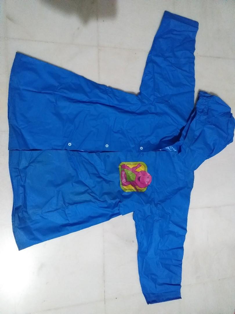 Barney Raincoat, Babies & Kids, Babies & Kids Fashion on Carousell