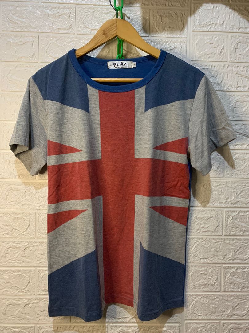 CDG Play flag, Men's Fashion, Tops & Sets, Tshirts & Polo Shirts on ...